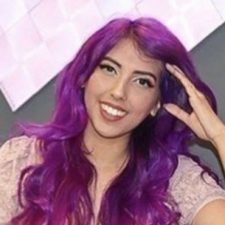 Top Female YouTube Streamers: Most Important Stats by 2024
